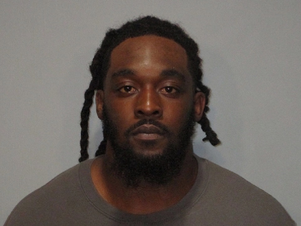 Former KU defensive end arrested on suspicion of DUI in Florida, waived ...